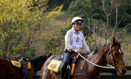 Amanda Ross Tour d'Horse Ambassador – Racing.com IV - KIDS Foundation
